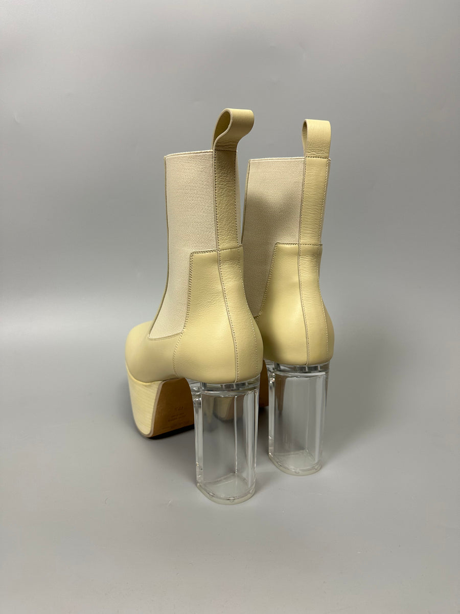 SS22 ‘FOGACHINE’ Lucite Heel Vanilla Kiss Boot – SHOPTHROAT.COM